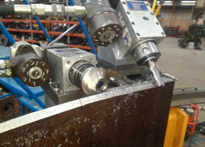 Clyde Platform West & East Crane Pedestal Cutting and Weld Prepping ...